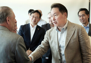 최태원 SK그룹 회장, 美 현지법인 찾아 미래 성장동력 점검